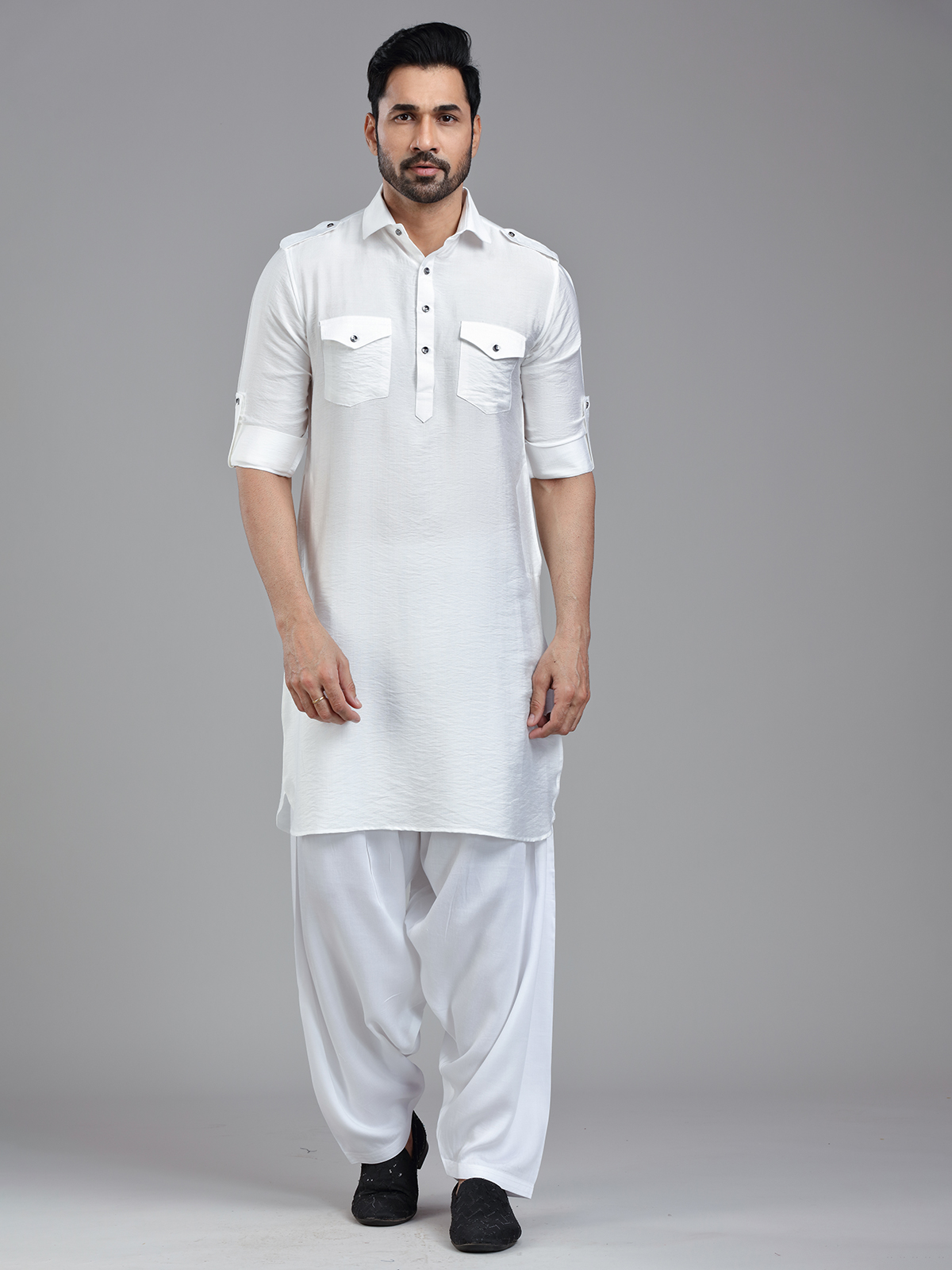 srk raees pathani